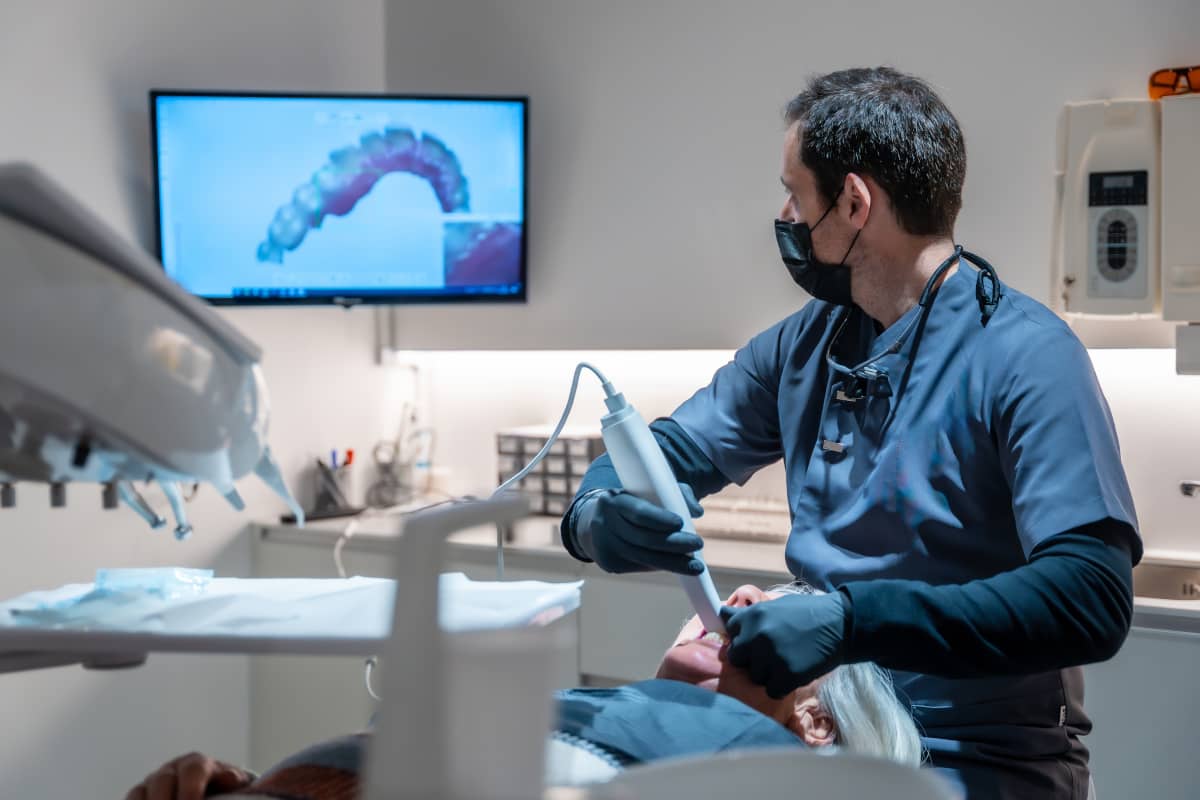 Digital Dental Impression - PALMED - Patronatul Furnizorilor de ...